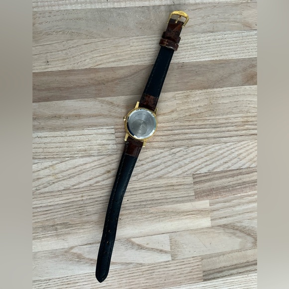 Milan | Accessories | Milan Ladies Watch Vintage Gold Tone Case Wdate ...